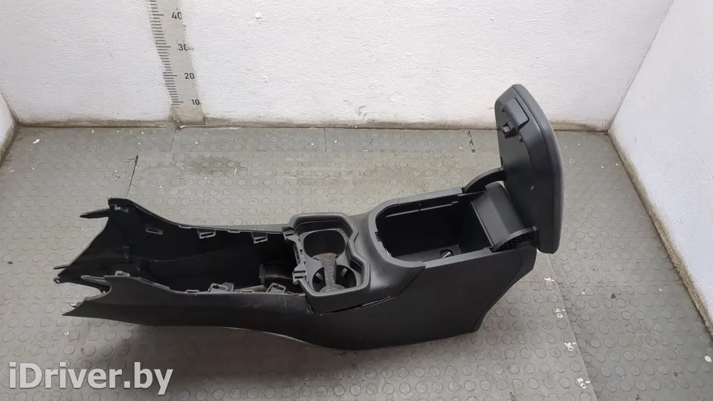 Консоль салона (кулисная часть) Toyota Rav 4 5 2020г. купить в Минске ...